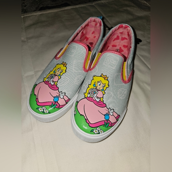 Nintendo | Shoes | Nwt Super Mario Brothers Princess Peach Slip On ...